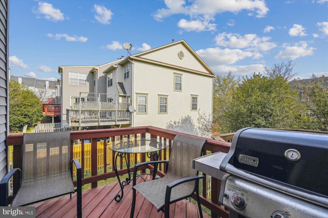 2409 Simpkins Farm Dr, Herndon, VA 20171 - Townhome Rentals in Herndon ...