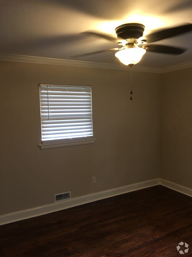 Eastdale Apartments for Rent with Hardwood Floors - Decatur, GA ...