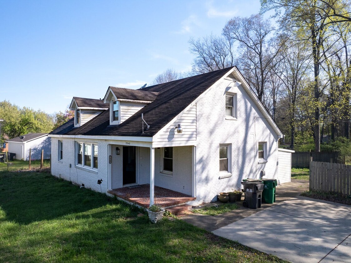 7840 Lawyers Rd, Charlotte, NC 28227 - House Rental in Charlotte, NC ...