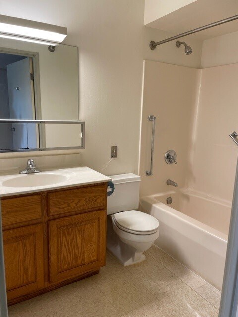 Park Glen Senior Apartments Apartments - 630 N Webster St Taylorville ...