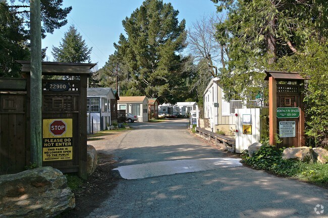Reins Sandy Beach RV Park Rentals - Monte Rio, CA | Apartments.com