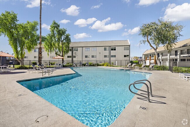 Parkside Manor Gated Apartments for Rent - Tempe, AZ - 18 Rentals ...