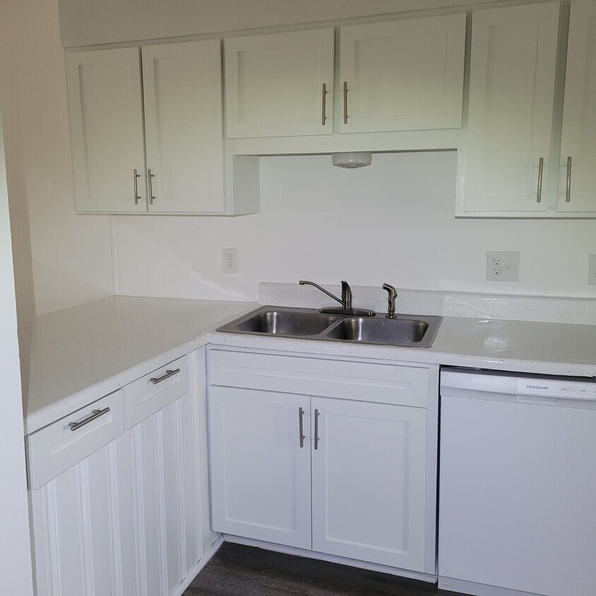 5160 Spring St Unit E1, Flowery Branch, GA 30542 - 5160 Spring St ...