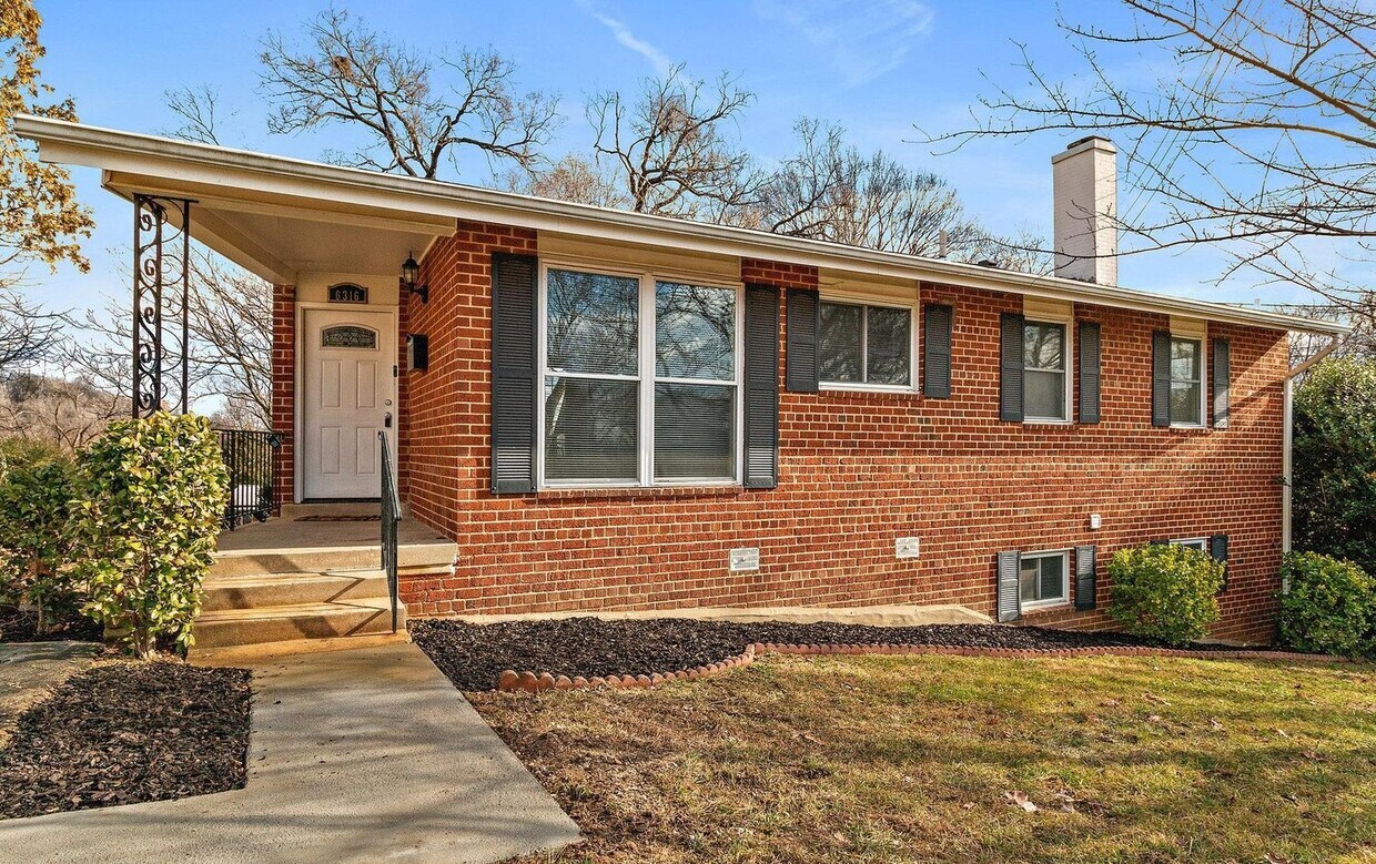 6316 Phyllis Ln, Alexandria, VA 22312 - House Rental in Alexandria, VA ...