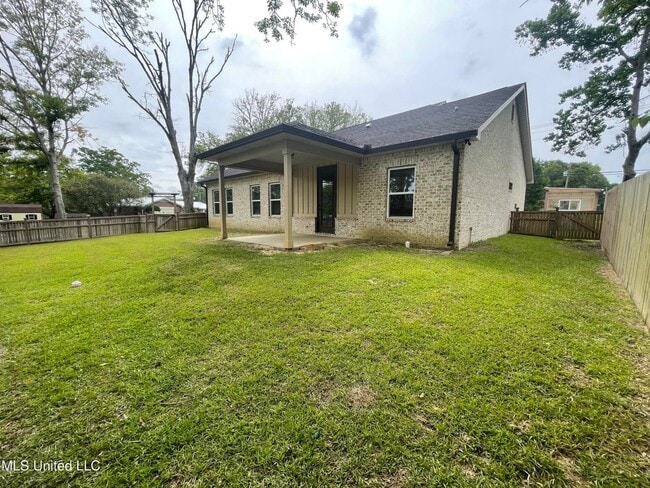 15300 Big Ridge Rd, Biloxi, MS 39532 - House Rental in Biloxi, MS ...