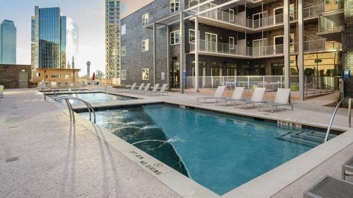 2501 N Harwood St, Dallas, TX 75201 - Room for Rent in Dallas, TX ...