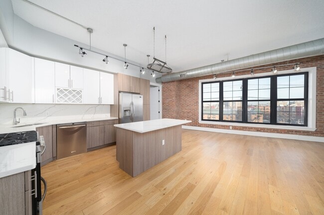 The Cliffs Lofts - 100 Paterson Plank Rd Jersey City, NJ 07307 ...