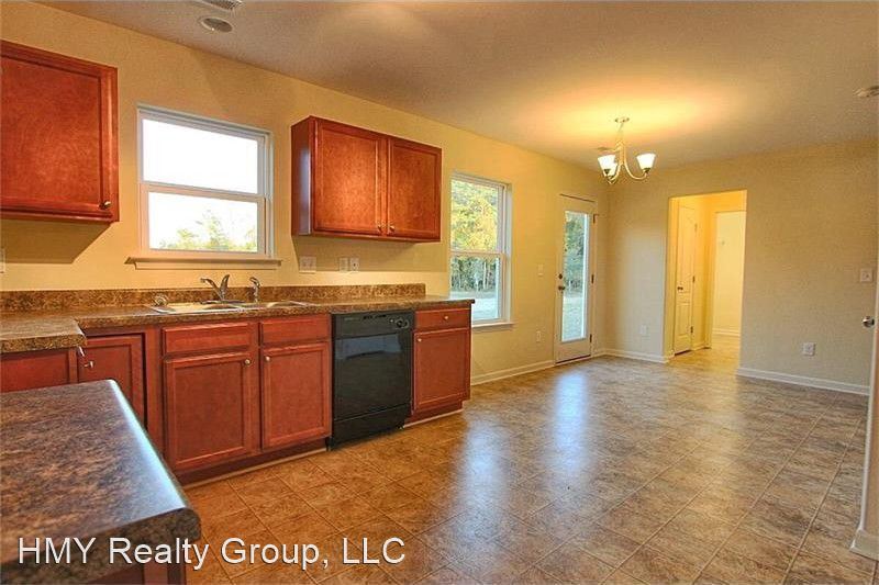 5815 Westchase St, Atlanta, GA 30336 - House Rental in Atlanta, GA ...