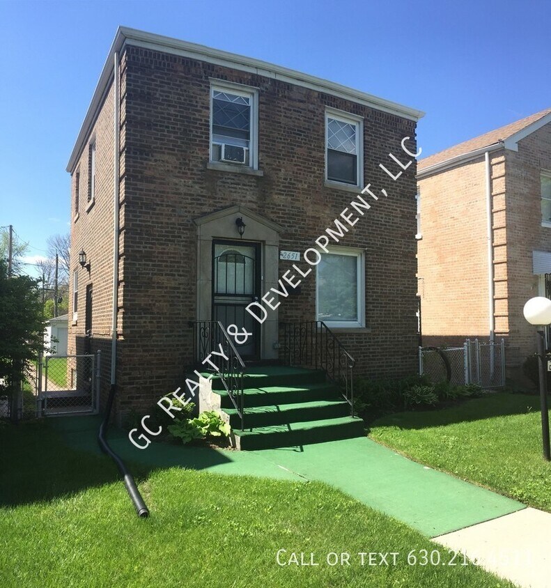 2651 E 92nd St, Chicago, IL 60617 - House Rental in Chicago, IL ...