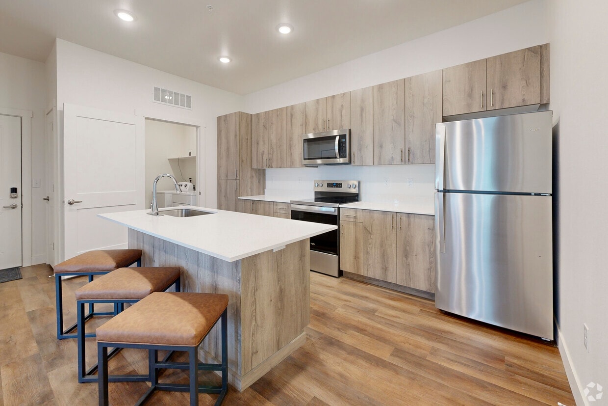 Ridge View Apartments - 2025 E Carlson St Cheyenne, WY 82001 ...