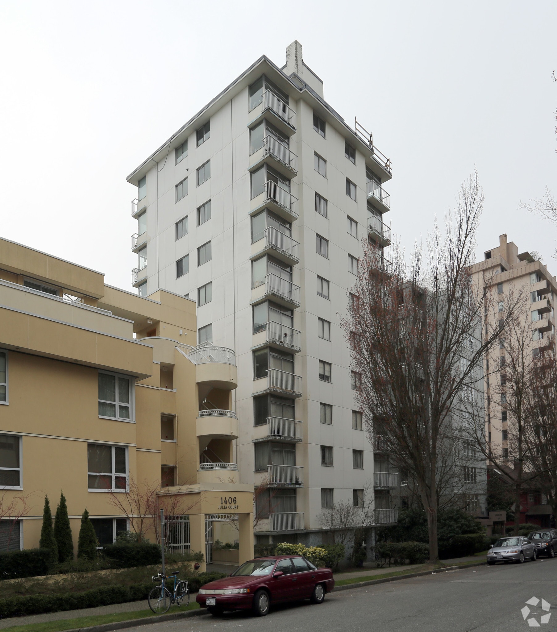 Crystal Park Tower Apartments - 1416 Harwood St Vancouver, BC ...