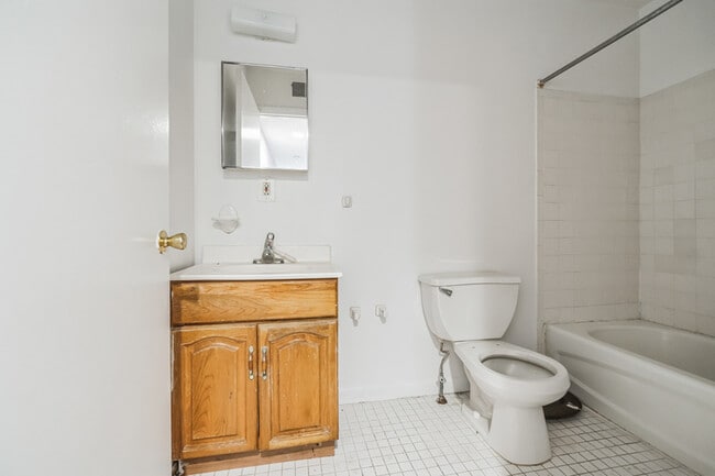 884 N 42nd St, Philadelphia, PA 19104 - House Rental in Philadelphia ...
