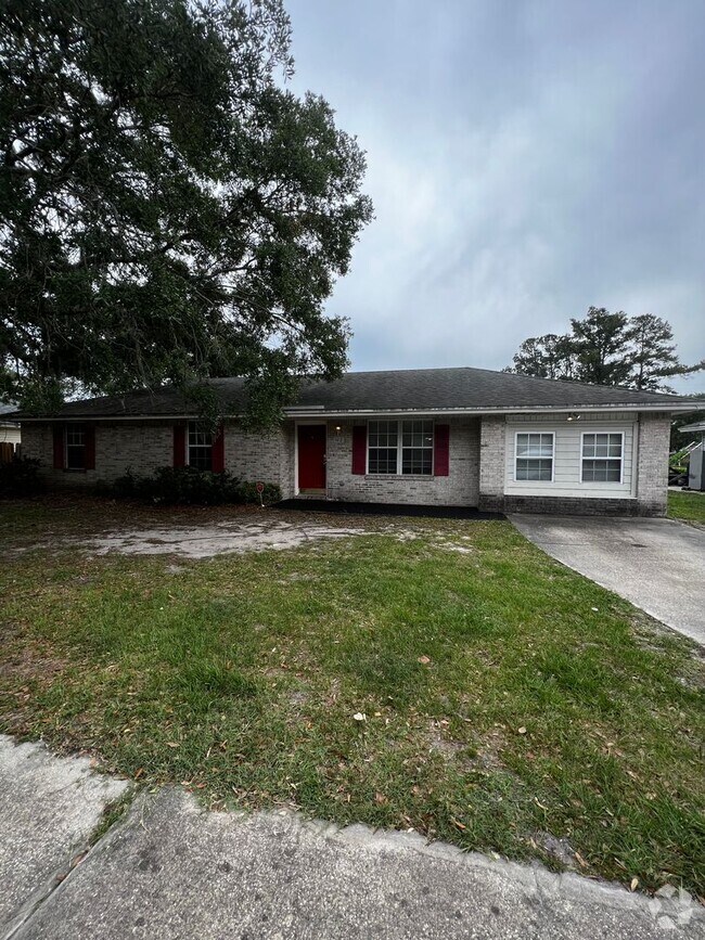 Hyde Park Apartments for Rent with a Garage - Jacksonville, FL - 34 ...