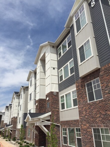 Rockledge at Quarry Bend Rentals - Sandy, UT | Apartments.com