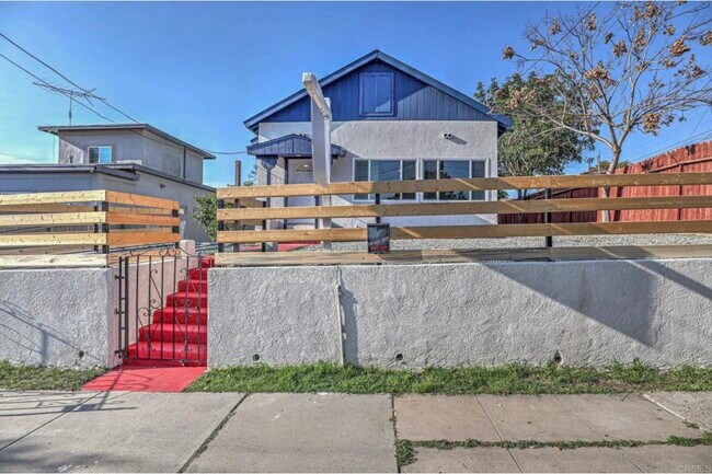 Shelltown Apartments for Rent with a Yard - San Diego, CA - Updated ...