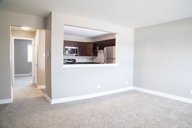 Iron Gate Apartments Apartments - Glen Ellyn, IL | Apartments.com