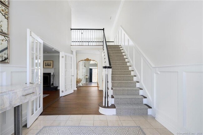 17 Rustic View Rd, Greenwich, CT 06830 | Apartments.com