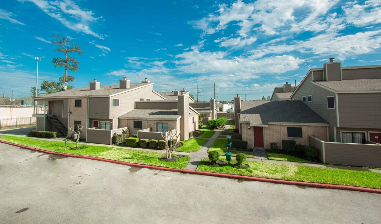Trailing Vine Apartments - 2812 Trailing Vine Rd Spring, TX 77373 ...