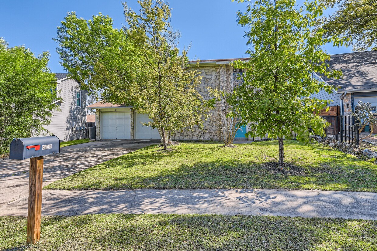 8309 Beaver Brook Ln Austin, TX 78748 - Alquileres en Austin, TX ...
