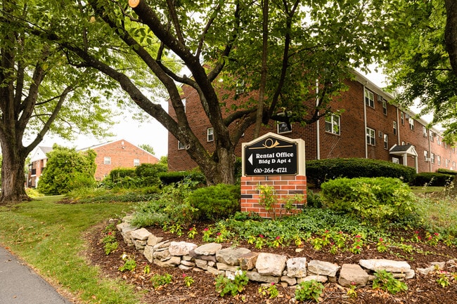 Fox Meadows Apartments - Apartments in Whitehall, PA | Apartments.com