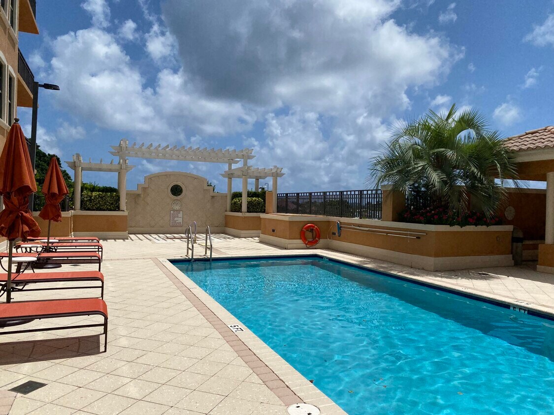 511 Lucerne Ave Unit 313, Lake Worth Beach, FL 33460 - Condo for Rent ...