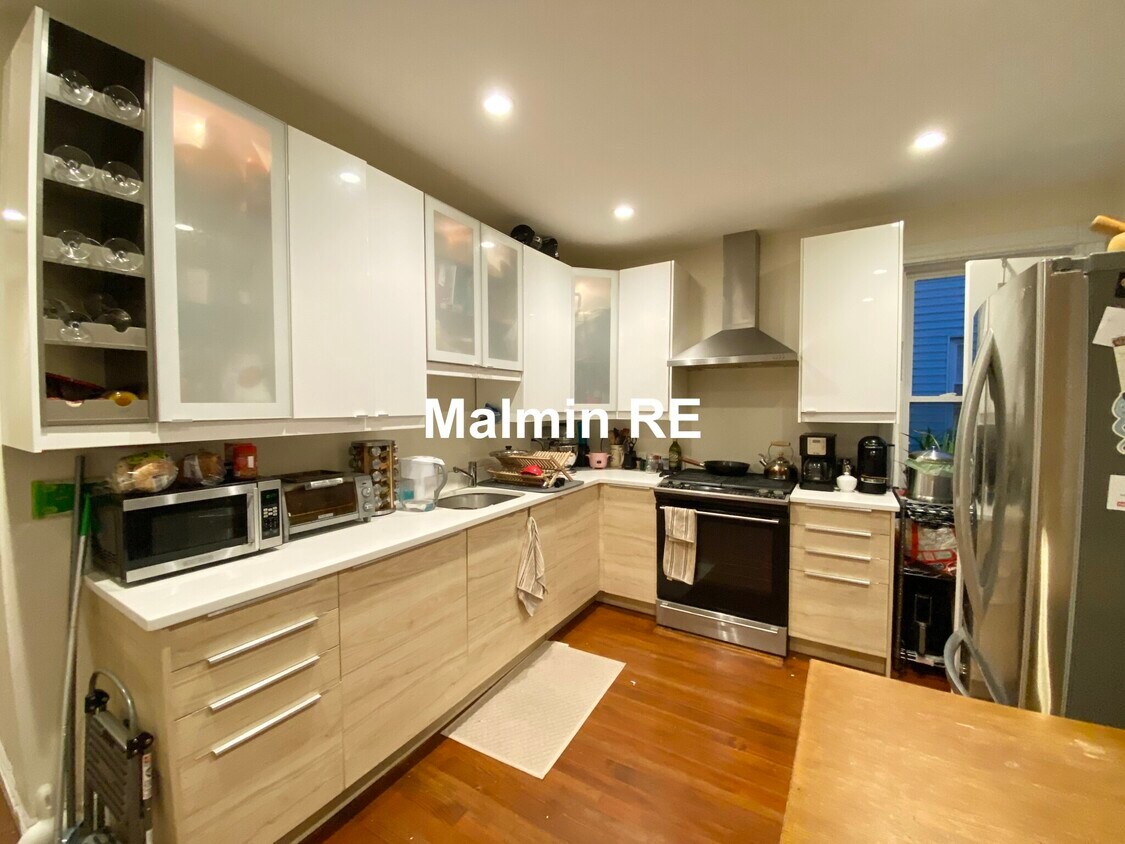 694 Columbia Rd, Boston, MA 02125 - 694 Columbia Rd Boston, MA 02125 ...