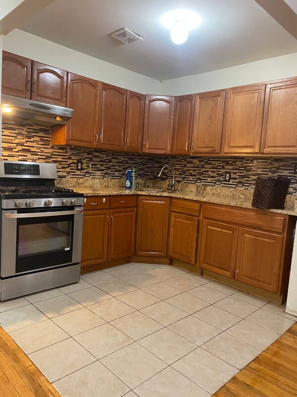 354 Amboy St Unit 354 Amboy st, Brooklyn, NY 11212 | Apartments.com