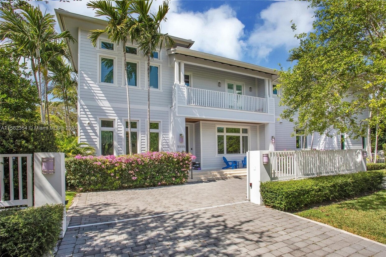 5555 SW 76th St, Miami, FL 33143 - House Rental in Miami, FL ...