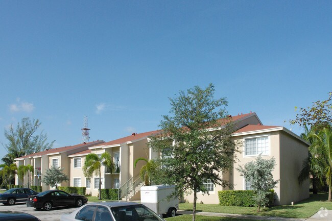 Pembroke Villas Rentals - Hollywood, FL | Apartments.com