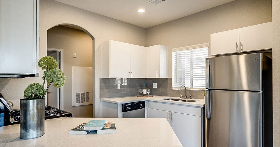 Bella Solara Apartment Homes - 7101 Smoke Ranch Rd Las Vegas, NV 89128 ...