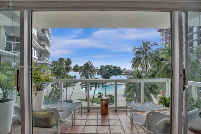 2451 Brickell Ave Unit 3U, Miami, FL 33129 - Condo for Rent in Miami ...