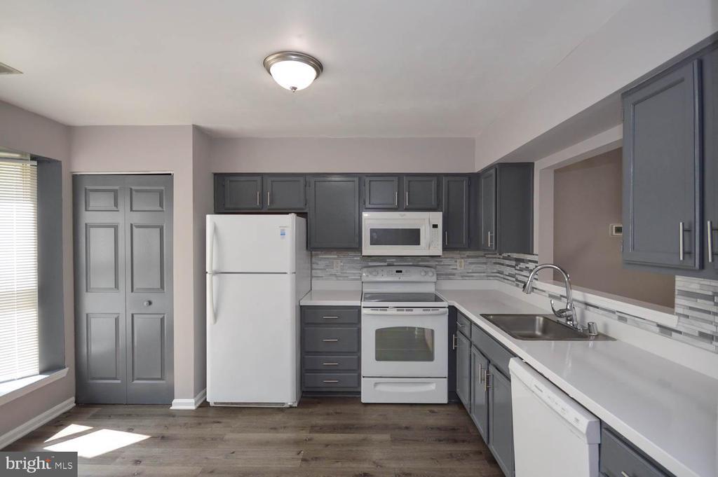 14902 London Ln, Bowie, MD 20715 - Townhome Rentals in Bowie MD ...