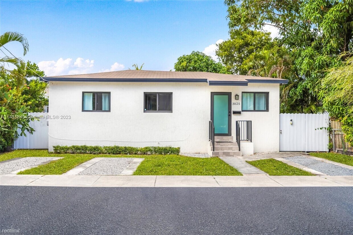 3025 SW 24th Ter, Miami, FL 33145 - House Rental in Miami, FL ...