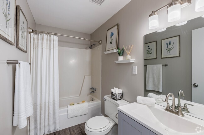 Shaler Highlands Apartments - 629 Glen Malcolm Dr Glenshaw, PA ...