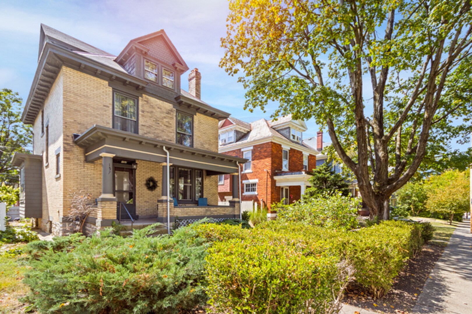 157 E Oakland Ave, Columbus, OH 43201 | Apartments.com