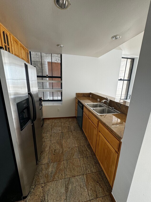 Spring Arcade Building - Apartments in Los Angeles, CA | Westside Rentals