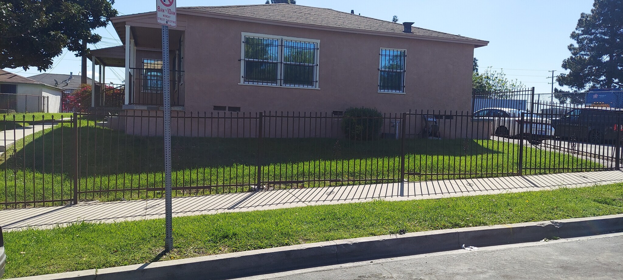 9518 S Manhattan Pl Unit Manhattan Pl, Los Angeles, CA 90047 - 9518 S ...