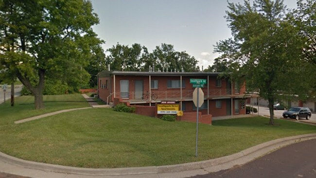 Southpark Apartments - 915 Southpark Dr Columbia, MO | Apartments.com