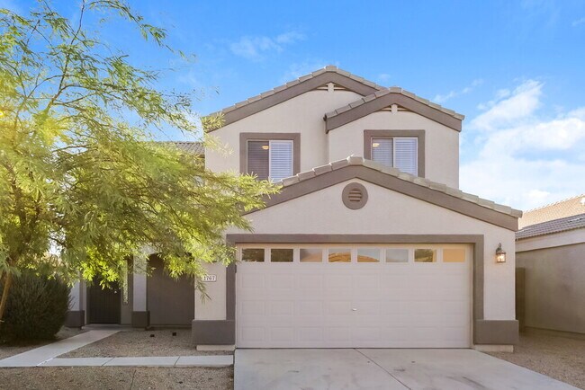 Thompson Ranch Apartments for Rent with a Yard - El Mirage, AZ ...