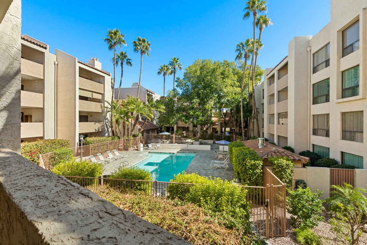 Del Prado - 5110 N 32nd St Phoenix, AZ - Apartments for Rent in Phoenix ...