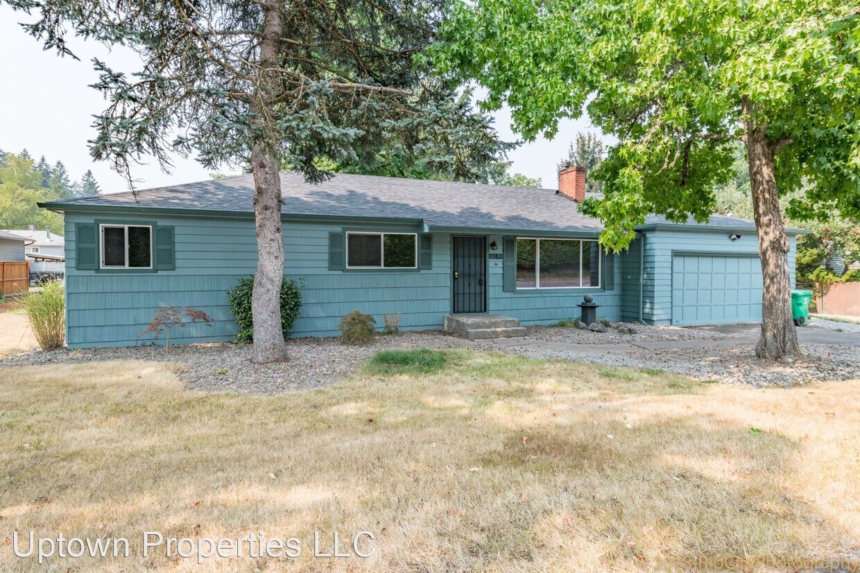 11831 SW 27th Pl, Portland, OR 97219 - House Rental in Portland, OR ...