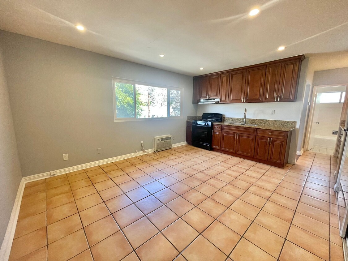 1154 N Gower St Unit 18, Los Angeles, CA 90038 - 1154 N Gower St Los ...