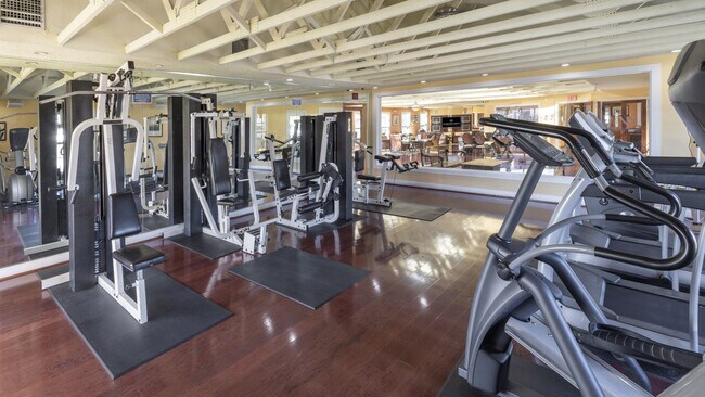 Hamilton Point on Egypt Lake - Apartments in Tampa, FL | Apartments.com