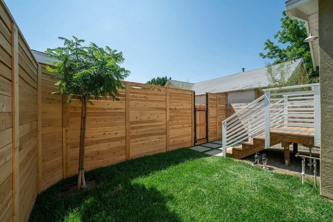 2320 1/2 Alta St, Los Angeles, CA 90031 - House Rental in Los Angeles ...