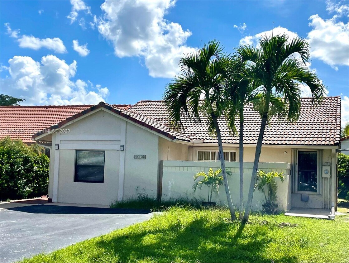 9631 SW 150th Pl, Miami, FL 33196 - House Rental in Miami, FL | Apartments.com