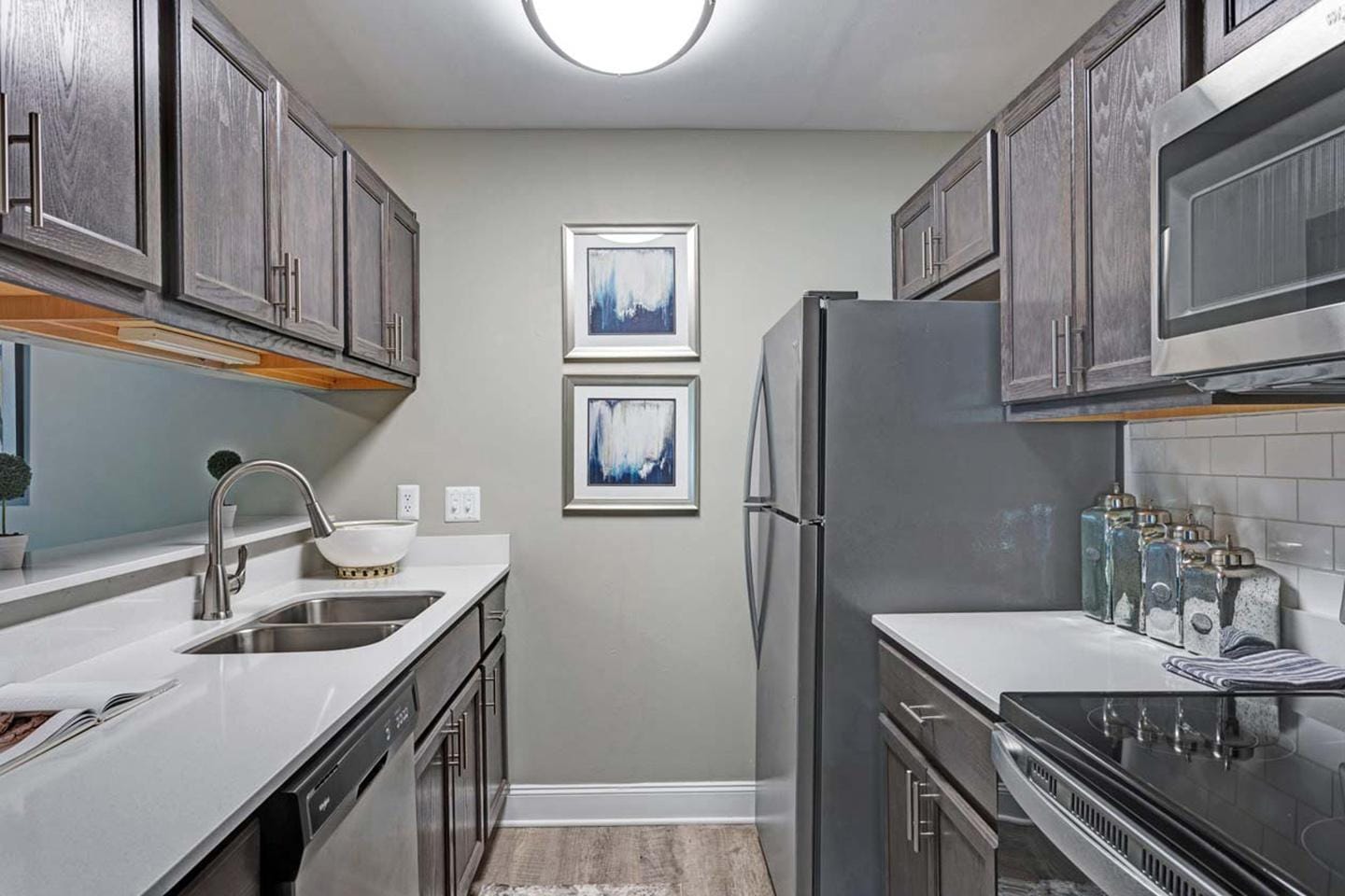 Ridgewood Apartments - 2110 Woodwind Dr Se Grand Rapids, MI 49546 ...