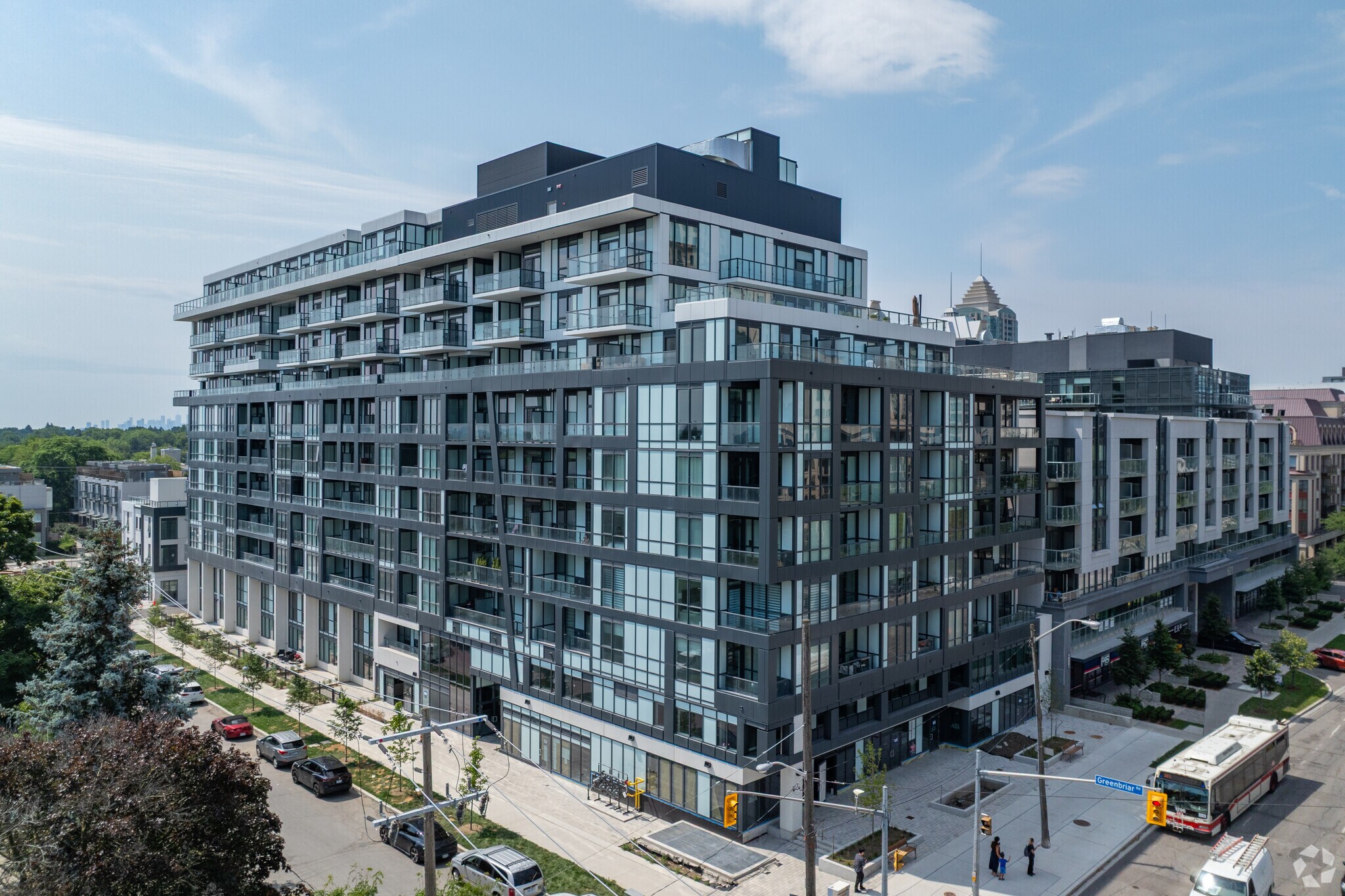 Bayview Village Apartments - 625 E Sheppard Ave E Toronto, ON ...