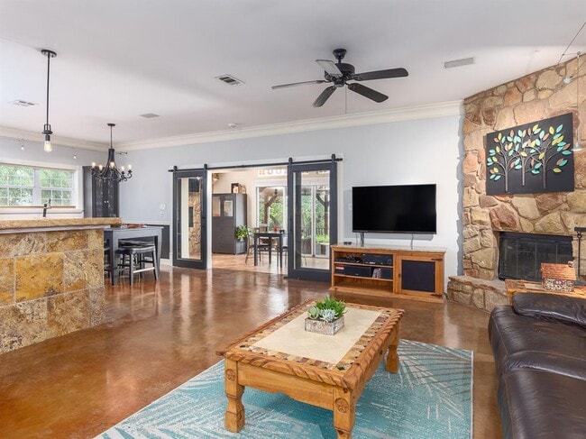 1900 Red Rock Dr, Round Rock, TX 78665 - House Rental in Round Rock, TX ...