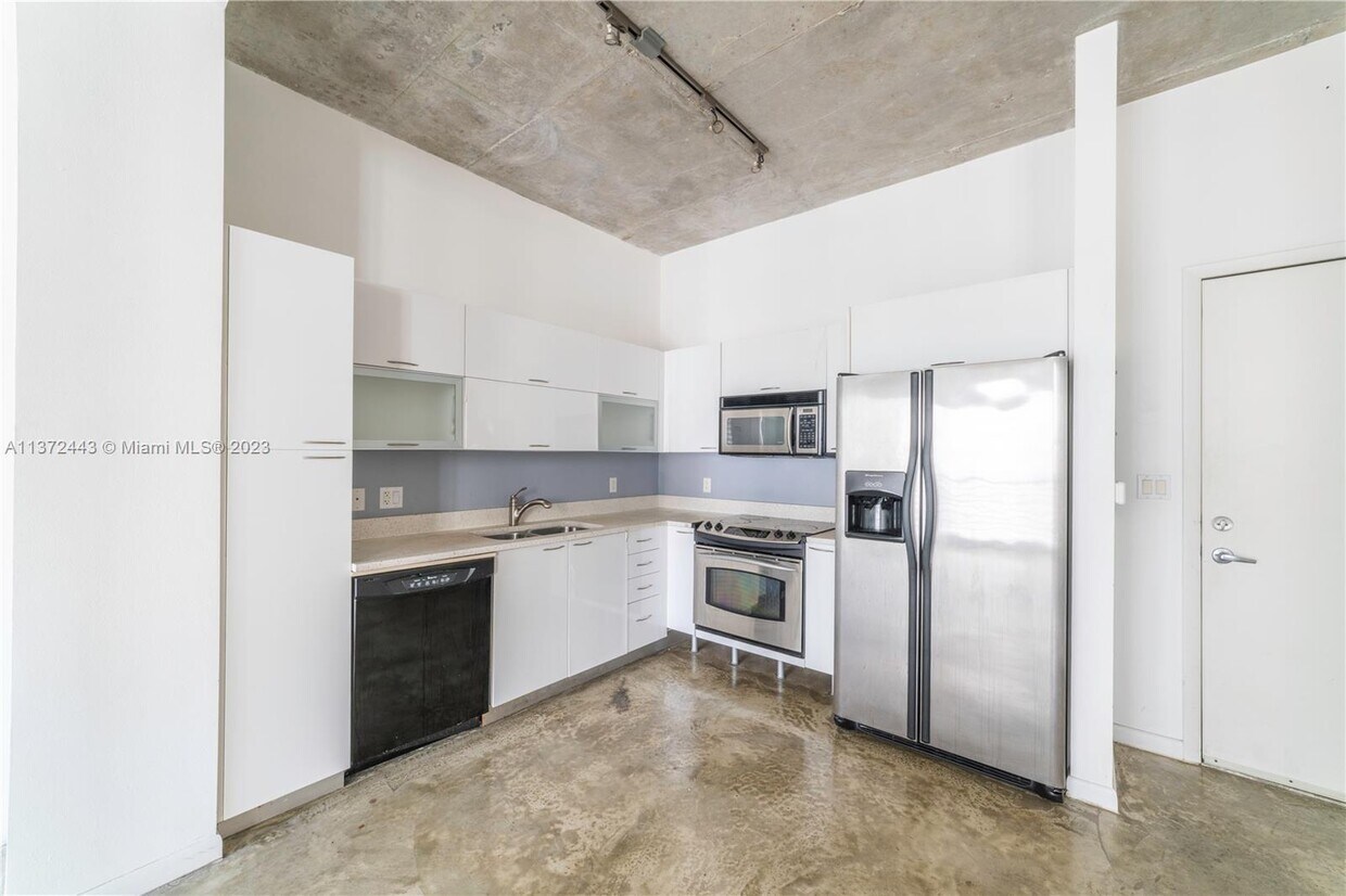 234 NE 3Rd St Unit 305, Miami, FL 33132 - Condo for Rent in Miami, FL ...