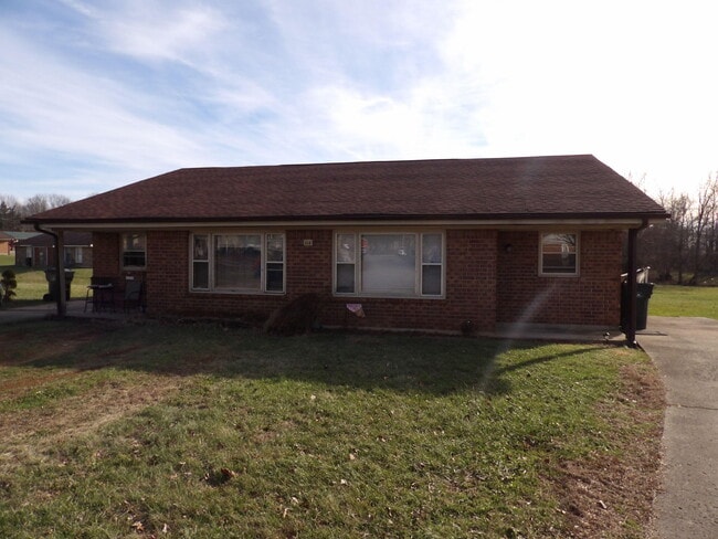 114 Potomac Ct Unit B, Georgetown, KY 40324 - Room for Rent in ...